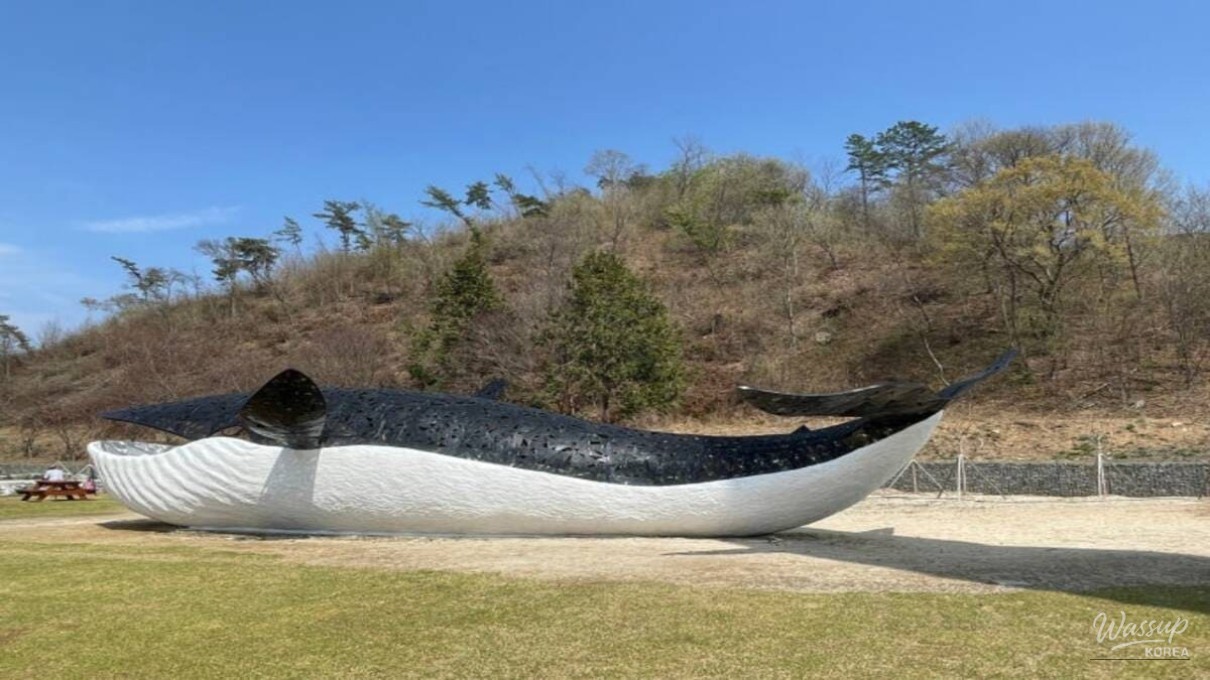 A Unique Winter Getaway: The Mountain Lighthouse